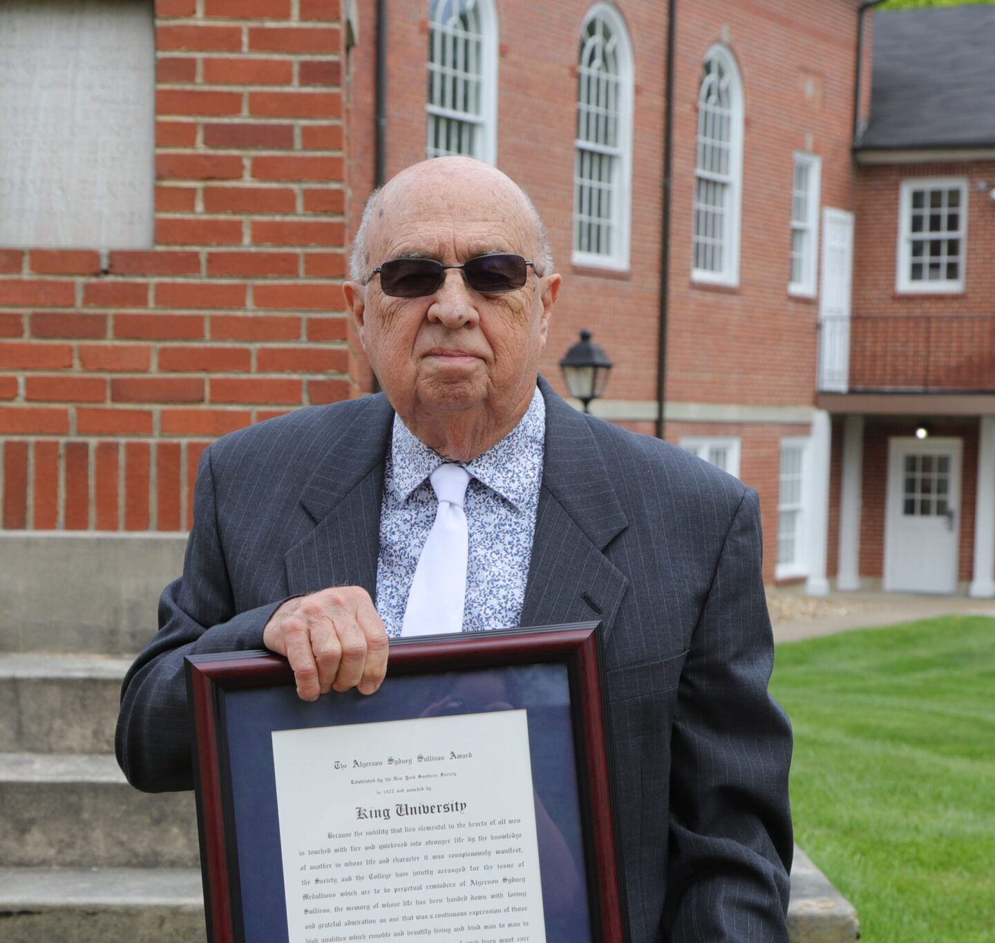 King University Recognizes 2024 Algernon Sydney Sullivan Award Recipients | King University